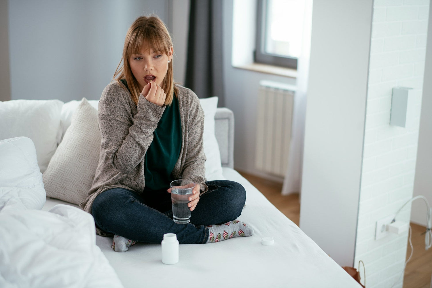 When Should You Worry About Hemorrhoids Bleeding: Key Signs and What T ...